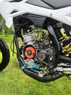 White Beta RR 2014 in Radviliskis, with an engine capacity of 50.00 L and mileage of 25 thousand km for 2000 €, photo 5 on AUTOMOTO.COM.LV