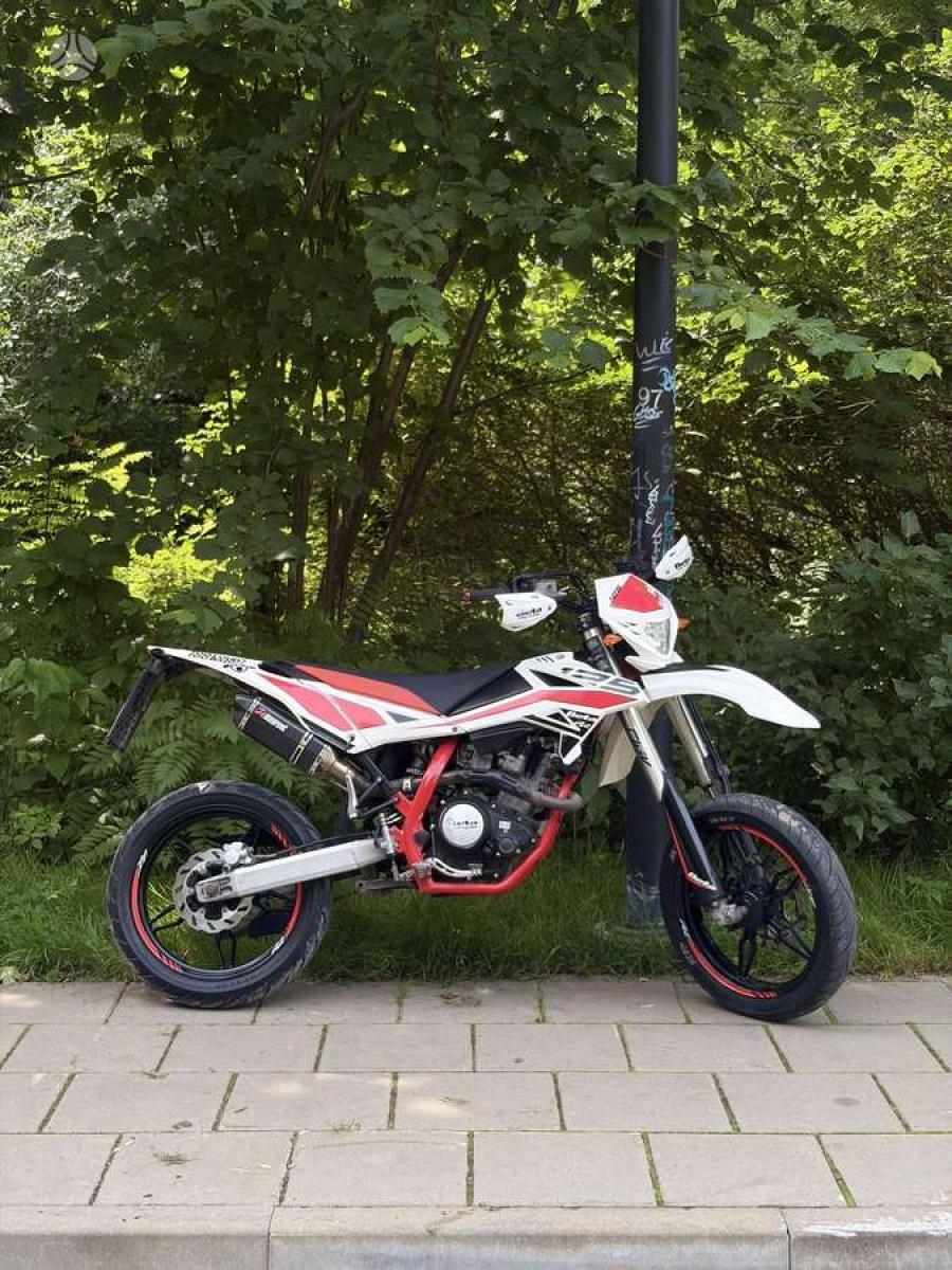Balts Beta RR 2019 Viļņa, ar dzinēja tilpumu 0.13 L un nobraukumu 22 tūkst. km par 2500 €, foto 3 vietnē AUTOMOTO.COM.LV