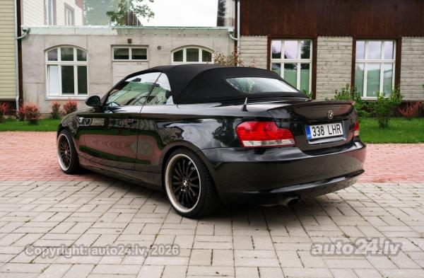 Melns BMW 1-series 2008 Tallina, ar dzinēja tilpumu 2.00 L un nobraukumu 240 tūkst. km par 5600 €, foto 7 vietnē AUTOMOTO.COM.LV