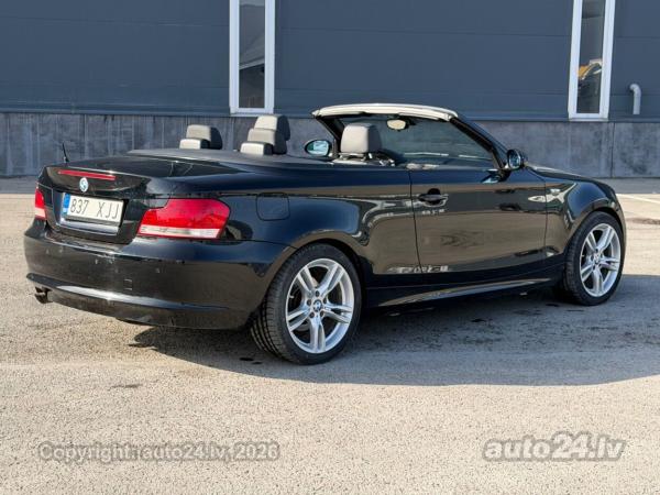 Melns BMW 1-series 2009 Tallina, ar dzinēja tilpumu 2.00 L un nobraukumu 262 tūkst. km par 7200 €, foto 5 vietnē AUTOMOTO.COM.LV