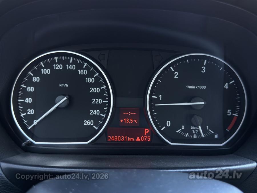 Черный БМВ 1 Серия 2008 в Таллин, объемом двигателя 2.00 л и пробегом 248 тыс. км за 9500 €, фото 12 на AUTOMOTO.COM.LV