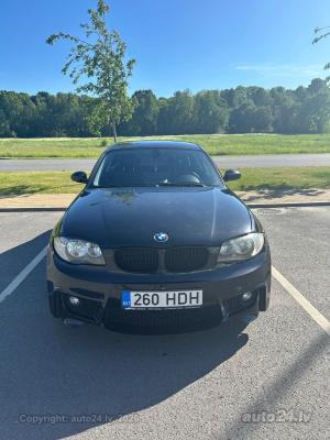 Melns BMW 1-series 2008 Tallina, ar dzinēja tilpumu 2.00 L un nobraukumu 272 tūkst. km par 8000 €, foto 3 vietnē AUTOMOTO.COM.LV