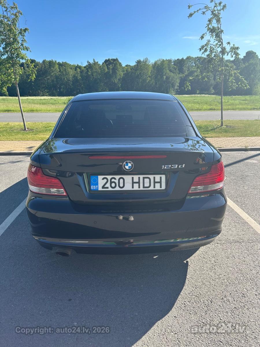 Melns BMW 1-series 2008 Tallina, ar dzinēja tilpumu 2.00 L un nobraukumu 272 tūkst. km par 8000 €, foto 7 vietnē AUTOMOTO.COM.LV