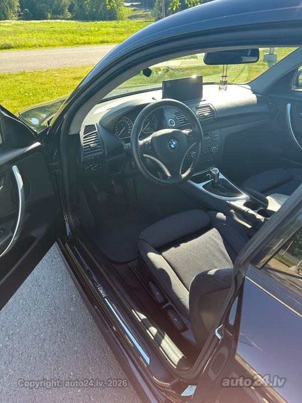 Black BMW 1-series 2008 in Tallinn, with an engine capacity of 2.00 L and mileage of 272 thousand km for 8000 €, photo 7 on AUTOMOTO.COM.LV