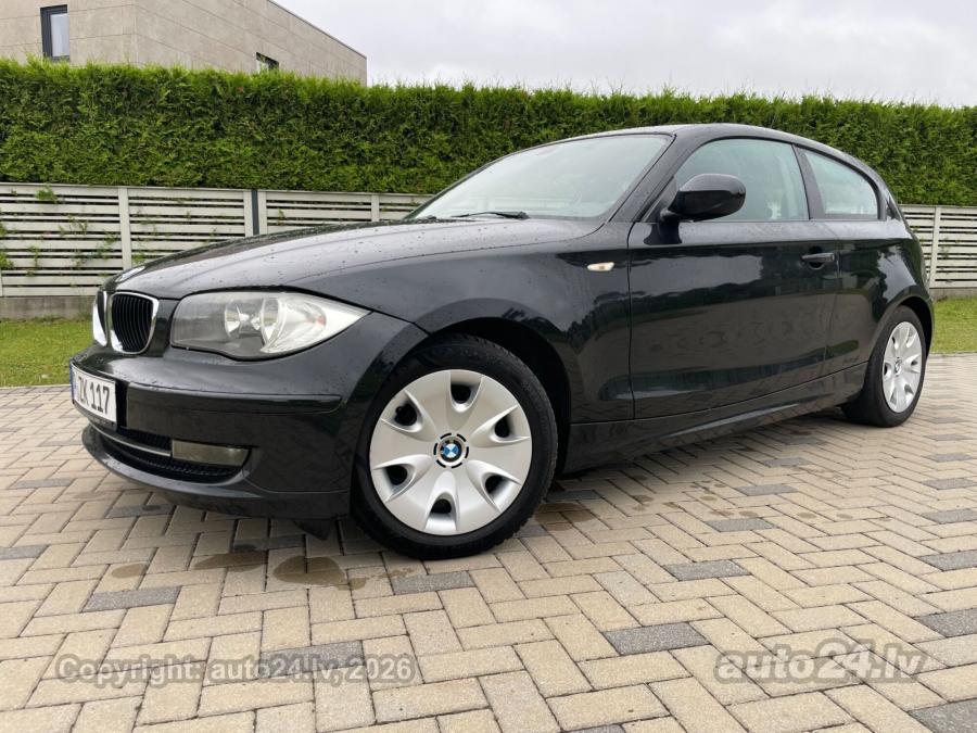 Melns BMW 1-series 2010 Tallina, ar dzinēja tilpumu 2.00 L un nobraukumu 277 tūkst. km par 2600 €, foto 1 vietnē AUTOMOTO.COM.LV