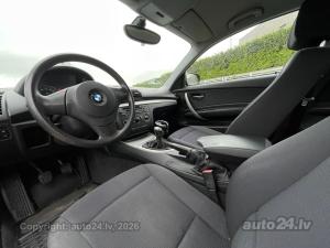 Melns BMW 1-series 2010 Tallina, ar dzinēja tilpumu 2.00 L un nobraukumu 277 tūkst. km par 2600 €, foto 6 vietnē AUTOMOTO.COM.LV
