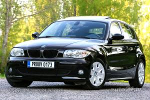 Melns BMW 1-series 2004 Viljandi, ar dzinēja tilpumu 2.00 L un nobraukumu 233 tūkst. km par 3290 €, foto  vietnē AUTOMOTO.COM.LV