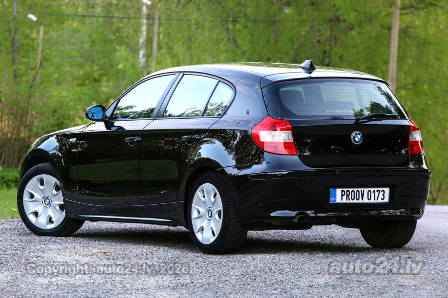 Melns BMW 1-series 2004 Viljandi, ar dzinēja tilpumu 2.00 L un nobraukumu 233 tūkst. km par 3290 €, foto 4 vietnē AUTOMOTO.COM.LV