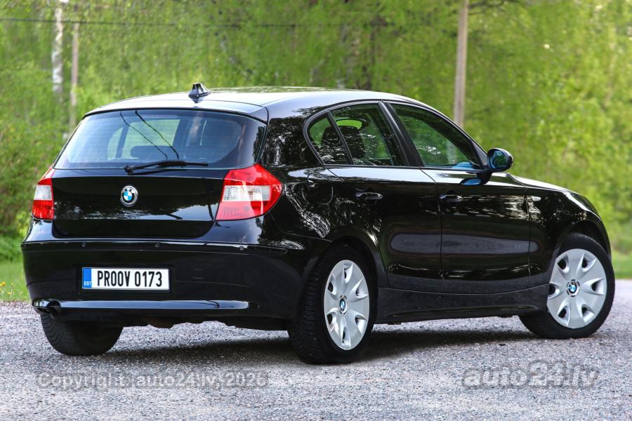 Melns BMW 1-series 2004 Viljandi, ar dzinēja tilpumu 2.00 L un nobraukumu 233 tūkst. km par 3290 €, foto 5 vietnē AUTOMOTO.COM.LV