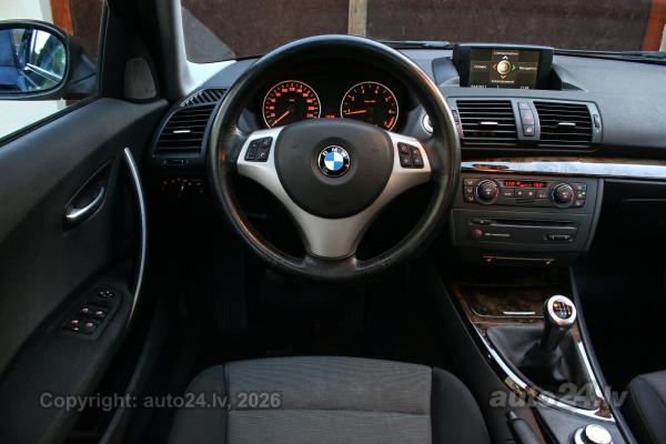 Melns BMW 1-series 2004 Viljandi, ar dzinēja tilpumu 2.00 L un nobraukumu 233 tūkst. km par 3290 €, foto 6 vietnē AUTOMOTO.COM.LV