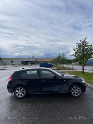 Melns BMW 1-series 2005 Tallina, ar dzinēja tilpumu 1.60 L un nobraukumu 315 tūkst. km par 1500 €, foto 5 vietnē AUTOMOTO.COM.LV