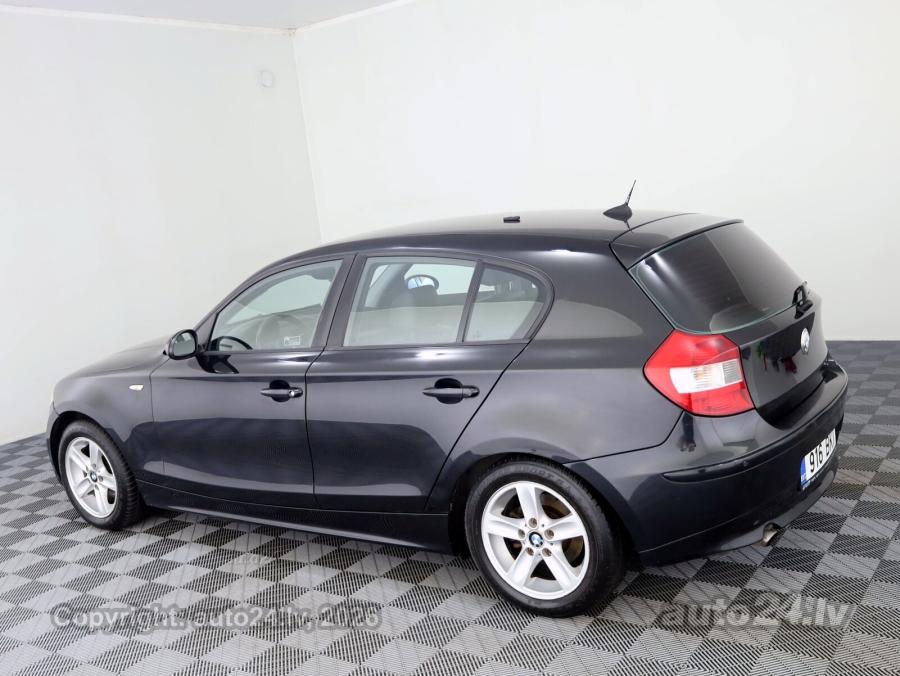 Melns BMW 1-series 2006 Tallina, ar dzinēja tilpumu 2.00 L un nobraukumu 249 tūkst. km par 2199 €, foto 5 vietnē AUTOMOTO.COM.LV