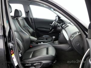 Melns BMW 1-series 2006 Tallina, ar dzinēja tilpumu 2.00 L un nobraukumu 249 tūkst. km par 2199 €, foto 7 vietnē AUTOMOTO.COM.LV