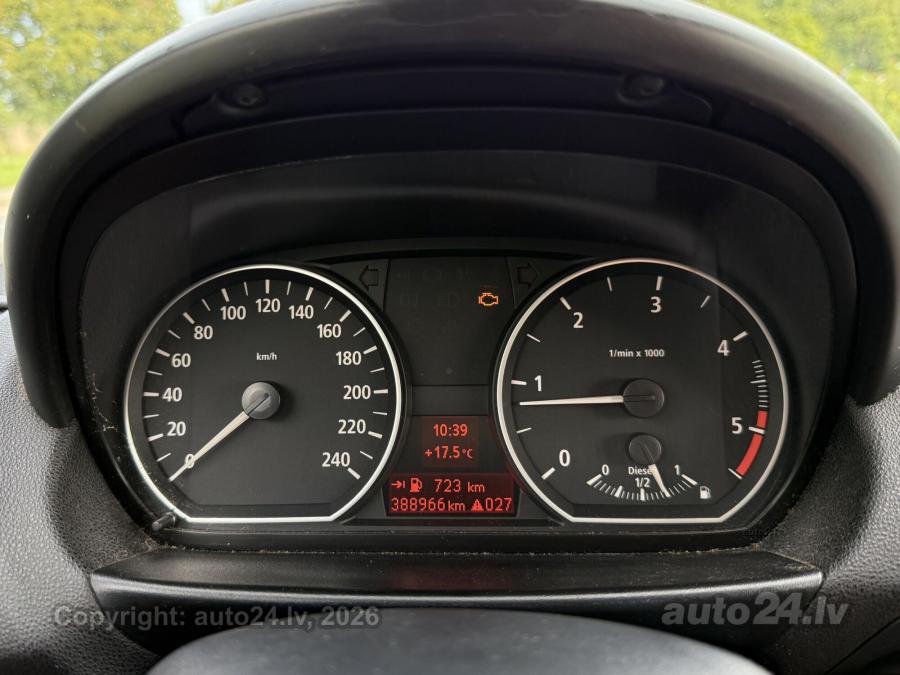 Melns BMW 1-series 2006 Tallina, ar dzinēja tilpumu 2.00 L un nobraukumu 390 tūkst. km par 1700 €, foto 3 vietnē AUTOMOTO.COM.LV