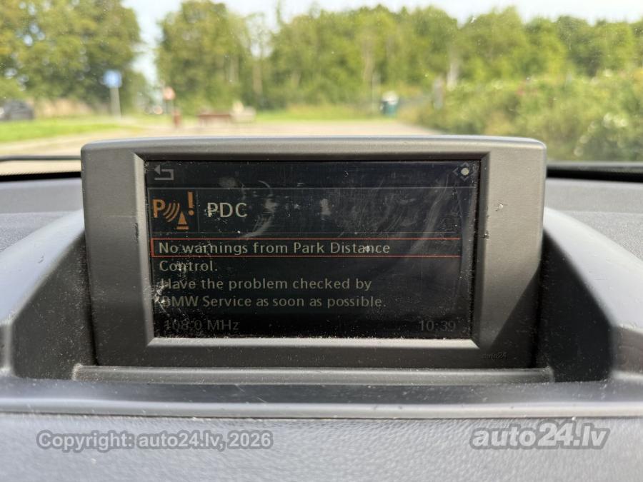 Melns BMW 1-series 2006 Tallina, ar dzinēja tilpumu 2.00 L un nobraukumu 390 tūkst. km par 1700 €, foto 4 vietnē AUTOMOTO.COM.LV
