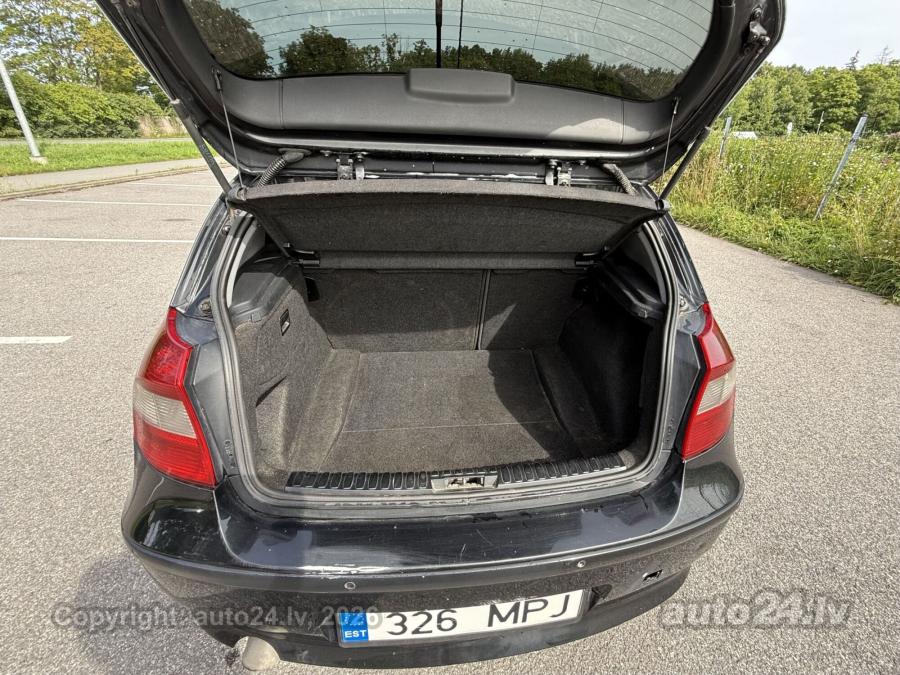 Melns BMW 1-series 2006 Tallina, ar dzinēja tilpumu 2.00 L un nobraukumu 390 tūkst. km par 1700 €, foto 14 vietnē AUTOMOTO.COM.LV