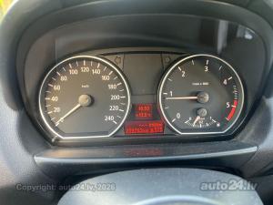 Melns BMW 1-series 2006 Tallina, ar dzinēja tilpumu 2.00 L un nobraukumu 260 tūkst. km par 3900 €, foto 10 vietnē AUTOMOTO.COM.LV
