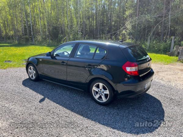 Black BMW 1-series 2007 in Kardla, with an engine capacity of 2.00 L and mileage of 263 thousand km for 3200 €, photo 5 on AUTOMOTO.COM.LV
