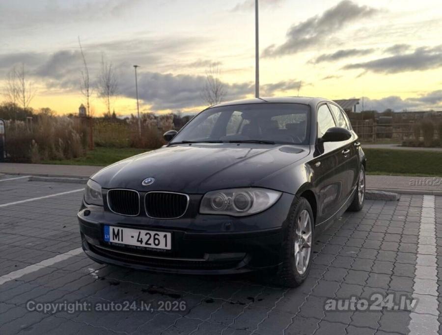 Black BMW 1-series 2009 in Jelgava, with an engine capacity of 2.00 L and mileage of 0 thousand km for 3500 €, photo 2 on AUTOMOTO.COM.LV