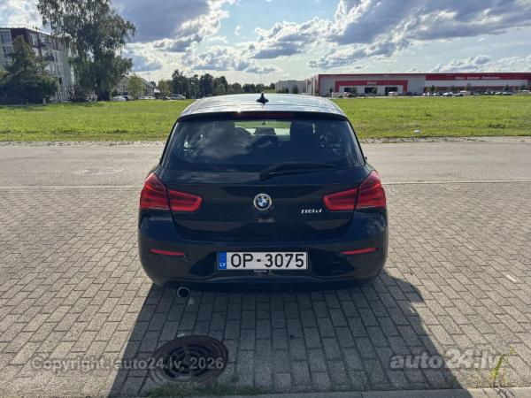 Black BMW 1-series 2017 in Riga, with an engine capacity of 2.00 L and mileage of 167 thousand km for 10500 €, photo 4 on AUTOMOTO.COM.LV