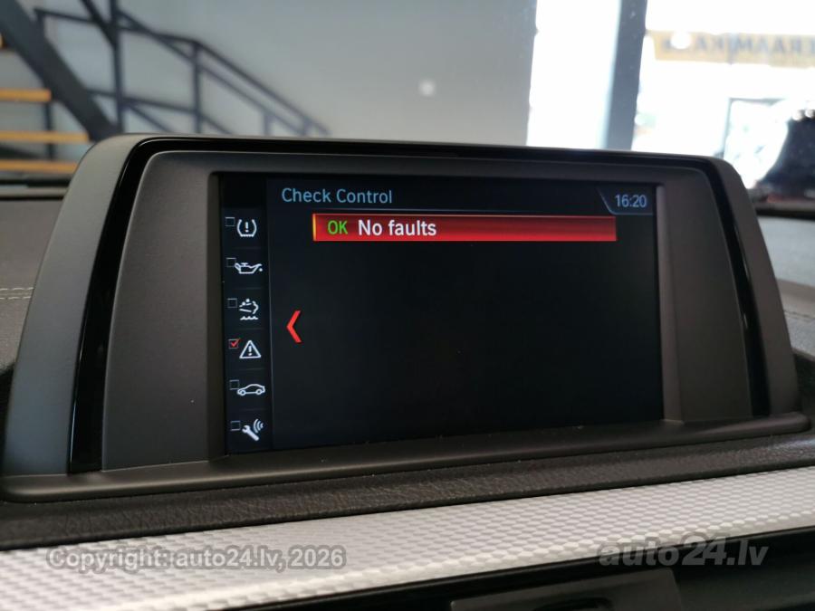 Melns BMW 1-series 2019 Tartu, ar dzinēja tilpumu 2.00 L un nobraukumu 137 tūkst. km par 16900 €, foto 23 vietnē AUTOMOTO.COM.LV