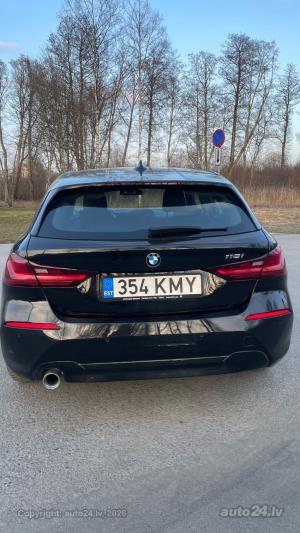 Black BMW 1-series 2021 in Tallinn, with an engine capacity of 1.50 L and mileage of 41 thousand km for 21600 €, photo 3 on AUTOMOTO.COM.LV