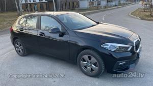 Black BMW 1-series 2021 in Tallinn, with an engine capacity of 1.50 L and mileage of 41 thousand km for 21600 €, photo 5 on AUTOMOTO.COM.LV