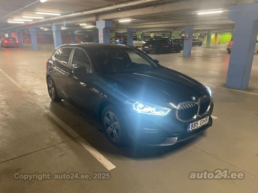 Melns BMW 1-series 2022 Tallina, ar dzinēja tilpumu 1.50 L un nobraukumu 70 tūkst. km par 23500 €, foto 2 vietnē AUTOMOTO.COM.LV