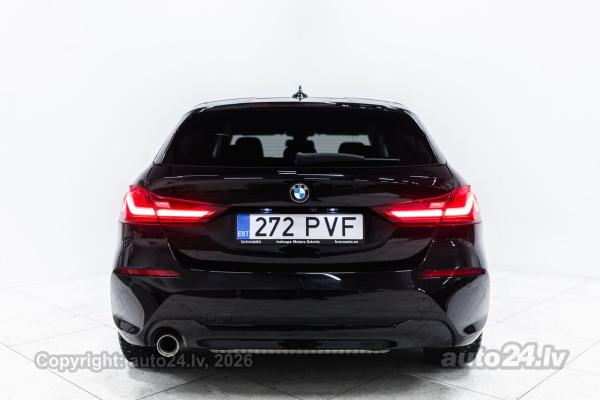 Melns BMW 1-series 2022 Tallina, ar dzinēja tilpumu 1.50 L un nobraukumu 75 tūkst. km par 20900 €, foto 6 vietnē AUTOMOTO.COM.LV