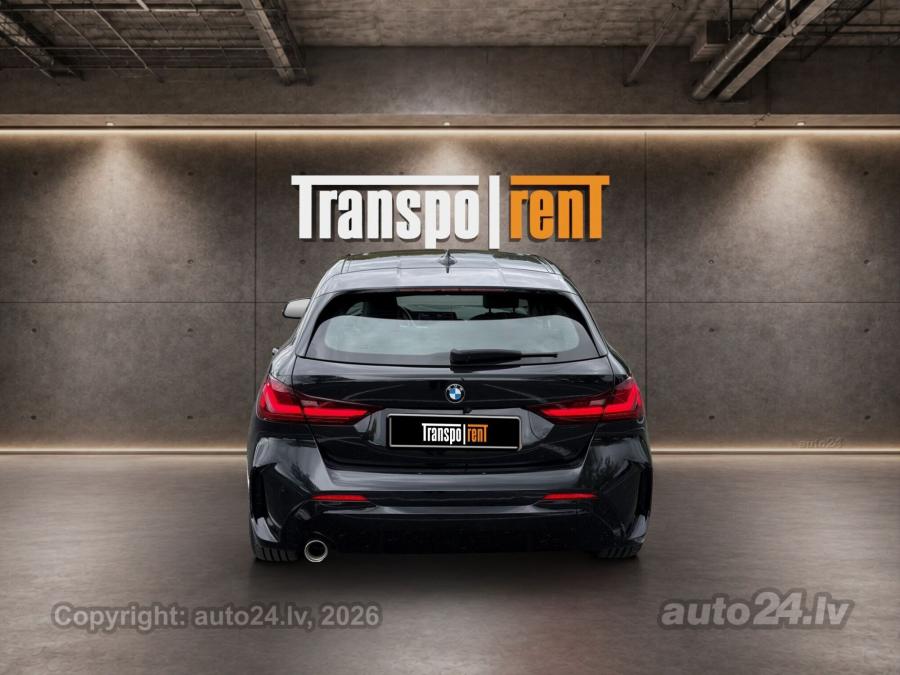Melns BMW 1-series 2023 Tallina, ar dzinēja tilpumu 1.50 L un nobraukumu 38 tūkst. km par 21750 €, foto 7 vietnē AUTOMOTO.COM.LV