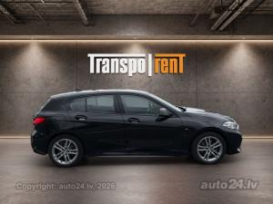 Melns BMW 1-series 2023 Tallina, ar dzinēja tilpumu 1.50 L un nobraukumu 38 tūkst. km par 21750 €, foto 9 vietnē AUTOMOTO.COM.LV