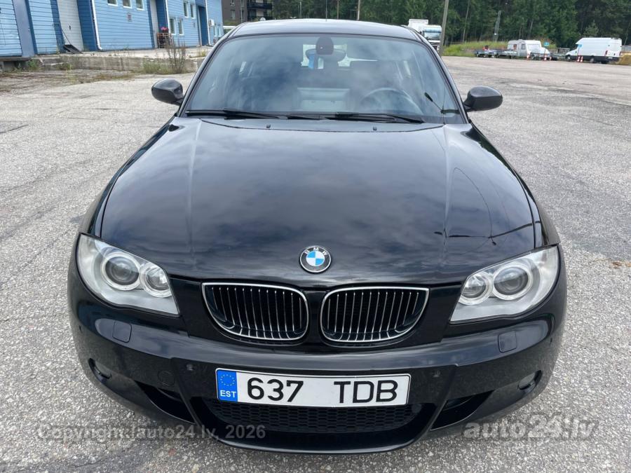 Melns BMW 1-series 2006 Tallina, ar dzinēja tilpumu 3.00 L un nobraukumu 257 tūkst. km par 10800 €, foto 3 vietnē AUTOMOTO.COM.LV