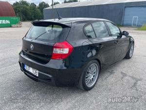 Melns BMW 1-series 2006 Tallina, ar dzinēja tilpumu 3.00 L un nobraukumu 257 tūkst. km par 10800 €, foto 6 vietnē AUTOMOTO.COM.LV