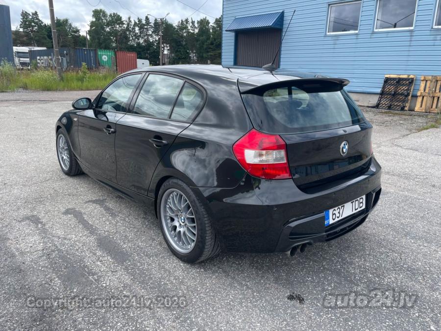 Melns BMW 1-series 2006 Tallina, ar dzinēja tilpumu 3.00 L un nobraukumu 257 tūkst. km par 10800 €, foto 8 vietnē AUTOMOTO.COM.LV