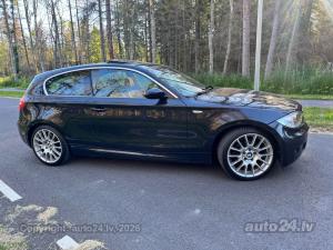Melns BMW 1-series 2007 Tallina, ar dzinēja tilpumu 2.00 L un nobraukumu 133 tūkst. km par 8500 €, foto 4 vietnē AUTOMOTO.COM.LV