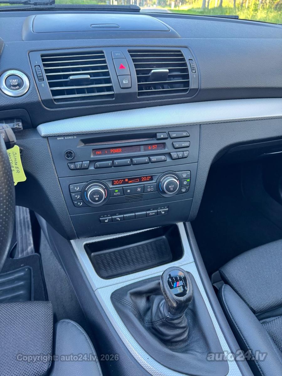 Melns BMW 1-series 2007 Tallina, ar dzinēja tilpumu 2.00 L un nobraukumu 133 tūkst. km par 8500 €, foto 12 vietnē AUTOMOTO.COM.LV