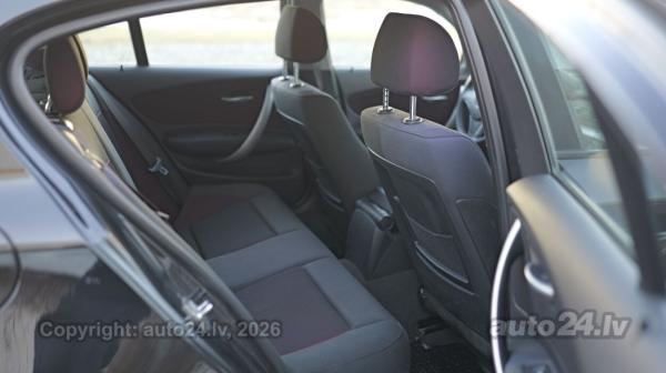 Melns BMW 1-series 2008 Tallina, ar dzinēja tilpumu 2.00 L un nobraukumu 231 tūkst. km par 4900 €, foto 11 vietnē AUTOMOTO.COM.LV