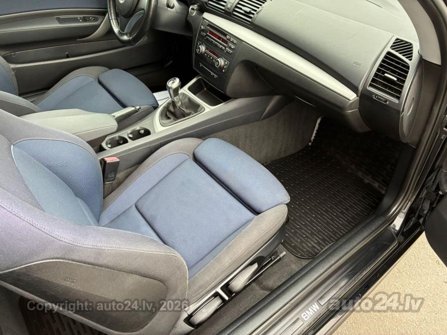 Melns BMW 1-series 2008 Viljandi, ar dzinēja tilpumu 1.60 L un nobraukumu 280 tūkst. km par 3175 €, foto 10 vietnē AUTOMOTO.COM.LV