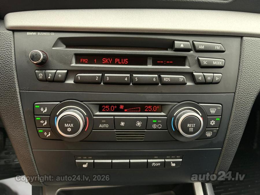 Melns BMW 1-series 2008 Viljandi, ar dzinēja tilpumu 1.60 L un nobraukumu 280 tūkst. km par 3175 €, foto 15 vietnē AUTOMOTO.COM.LV