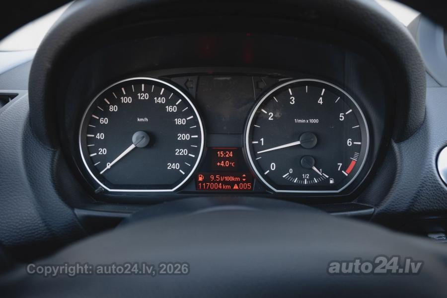Black BMW 1-series 2008 in Tallinn, with an engine capacity of 1.60 L and mileage of 117 thousand km for 3499 €, photo 16 on AUTOMOTO.COM.LV