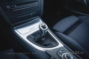 Black BMW 1-series 2008 in Tallinn, with an engine capacity of 1.60 L and mileage of 117 thousand km for 3499 €, photo 21 on AUTOMOTO.COM.LV