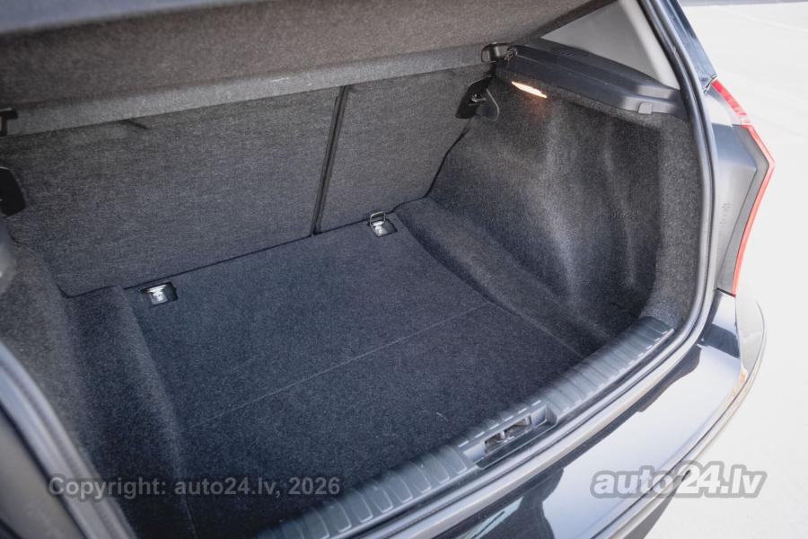 Black BMW 1-series 2008 in Tallinn, with an engine capacity of 1.60 L and mileage of 117 thousand km for 3499 €, photo 29 on AUTOMOTO.COM.LV