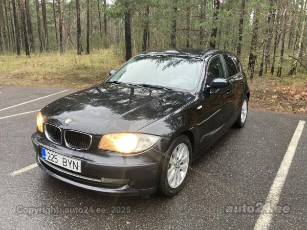 Melns BMW 1-series 2009 Tallina, ar dzinēja tilpumu 2.00 L un nobraukumu 309 tūkst. km par 2900 €, foto 1 vietnē AUTOMOTO.COM.LV
