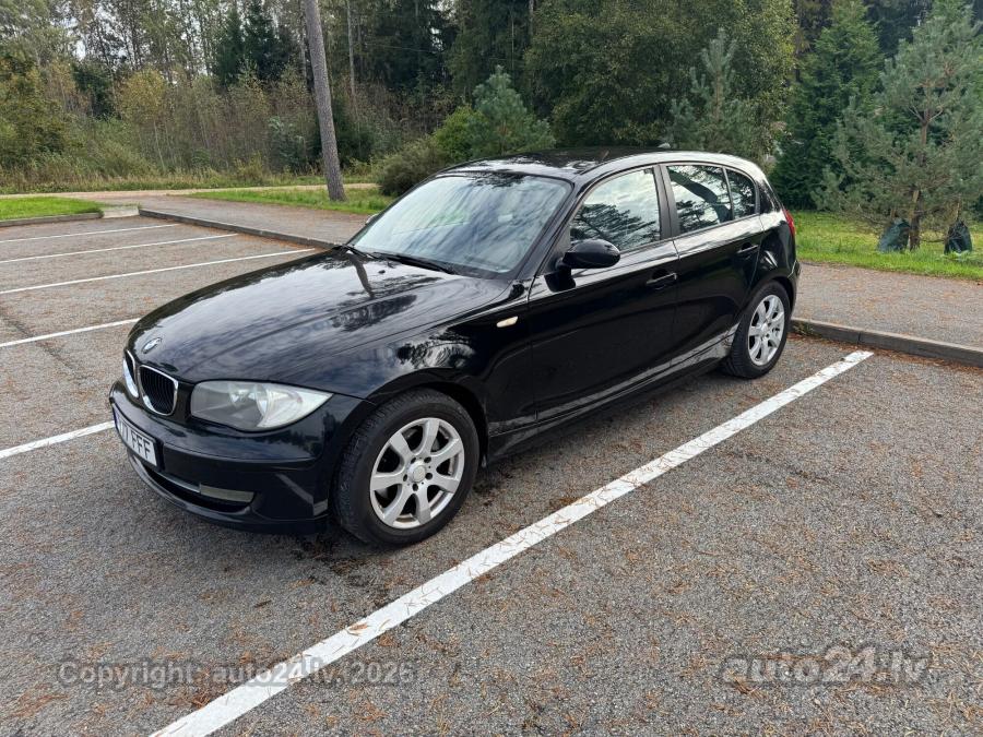 Melns BMW 1-series 2009 Tallina, ar dzinēja tilpumu 2.00 L un nobraukumu 247 tūkst. km par 4600 €, foto 3 vietnē AUTOMOTO.COM.LV