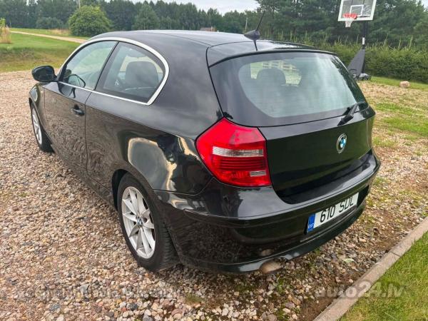 Melns BMW 1-series 2009 Tartu, ar dzinēja tilpumu 2.00 L un nobraukumu 281 tūkst. km par 4100 €, foto 7 vietnē AUTOMOTO.COM.LV