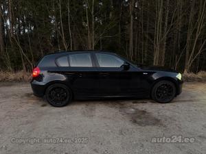 Melns BMW 1-series 2010 Tallina, ar dzinēja tilpumu 2.00 L un nobraukumu 269 tūkst. km par 5200 €, foto 3 vietnē AUTOMOTO.COM.LV