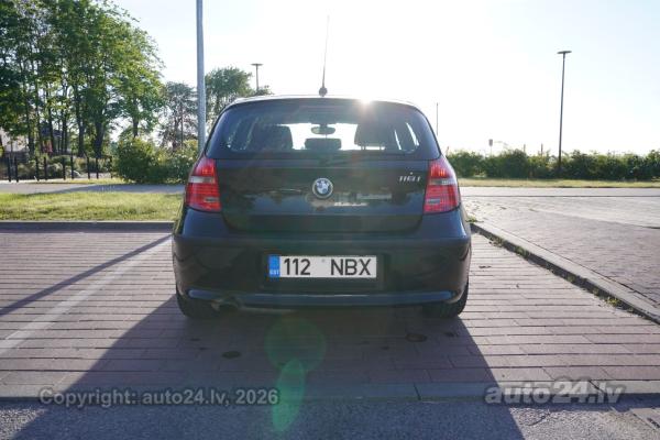 Melns BMW 1-series 2010 Tallina, ar dzinēja tilpumu 2.00 L un nobraukumu 174 tūkst. km par 3400 €, foto 1 vietnē AUTOMOTO.COM.LV