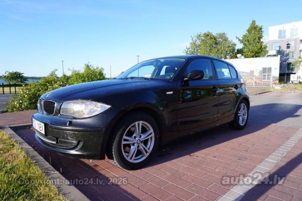 Melns BMW 1-series 2010 Tallina, ar dzinēja tilpumu 2.00 L un nobraukumu 174 tūkst. km par 3400 €, foto 2 vietnē AUTOMOTO.COM.LV
