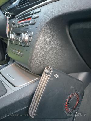 Melns BMW 1-series 2012 Veru, ar dzinēja tilpumu 2.00 L un nobraukumu 321 tūkst. km par 3333 €, foto 17 vietnē AUTOMOTO.COM.LV
