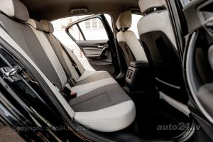Black BMW 1-series 2012 in Parnu, with an engine capacity of 2.00 L and mileage of 230 thousand km for 6999 €, photo 22 on AUTOMOTO.COM.LV